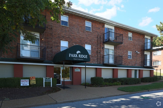 Park Ridge Apartments For Rent in Ferguson, MO | ForRent.com