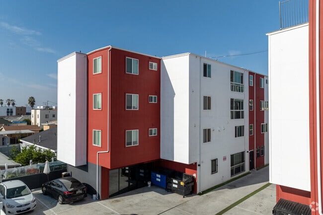 1476 W 35th St Apartments - Los Angeles, CA | ForRent.com