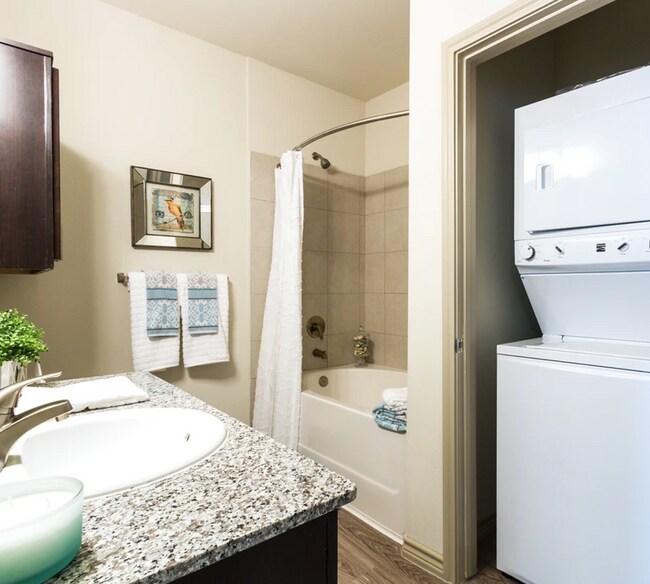 Apartment for Rent Unit 2044 - Condo for Rent in Houston, TX | ForRent.com