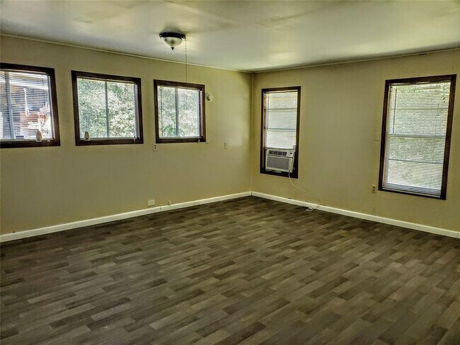 16849 Stinson Ln House - House Rental in Montgomery, TX | ForRent.com