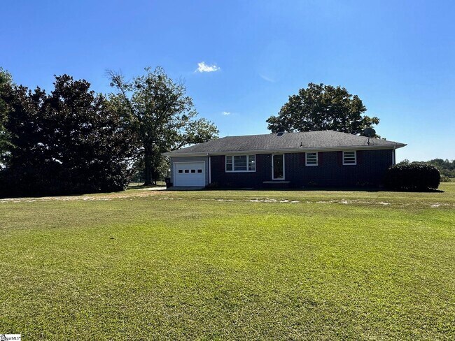 4519 Jordan Rd House - House Rental in Greer, SC | ForRent.com