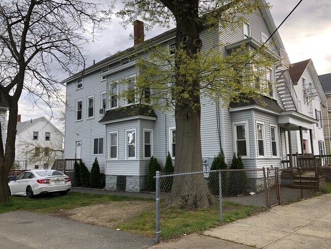 815 Walnut St Unit 3F - Fall River, MA | ForRent.com