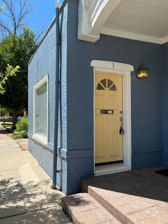 Historic Mapleton Hill hidden gem! - Townhome Rental in Boulder CO ...