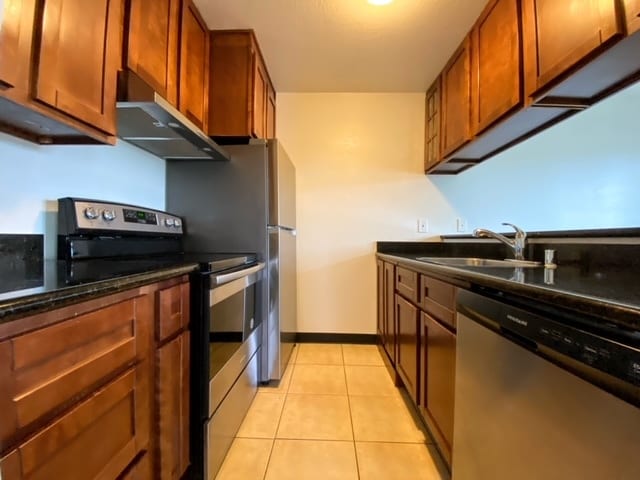 Lake View Terrace Apartments - Marina, CA | ForRent.com