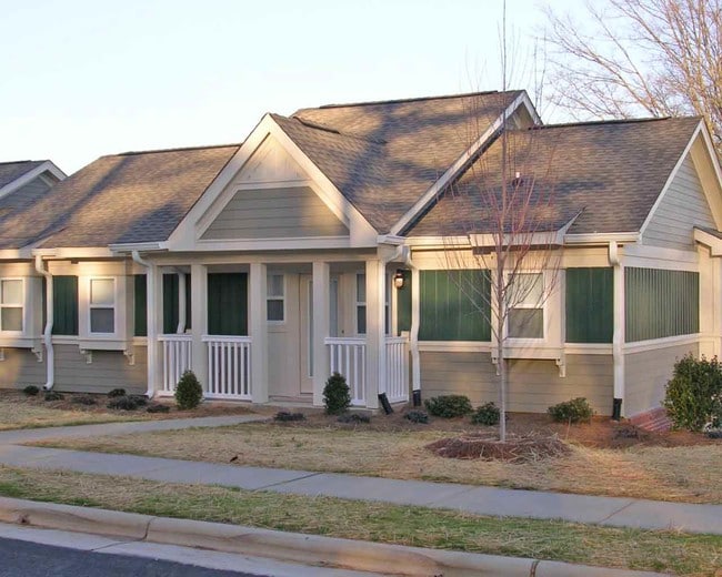 Arbor Glen Apartments For Rent in Charlotte, NC | ForRent.com