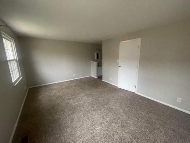 2109 Wellington Ct Condo - Condo for Rent in Fairborn, OH | ForRent.com