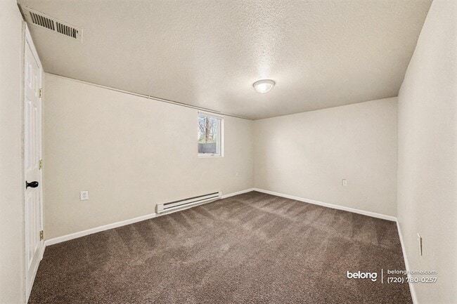 425 9th Ave Unit B Off-Campus Housing, Greeley, CO