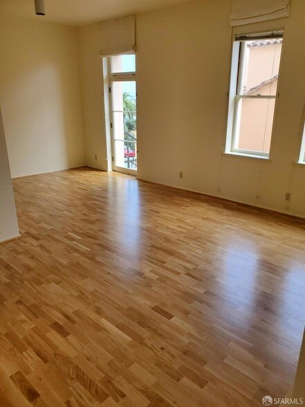 355 Buena Vista Ave E Unit 311W Off-Campus Housing, San Francisco, CA