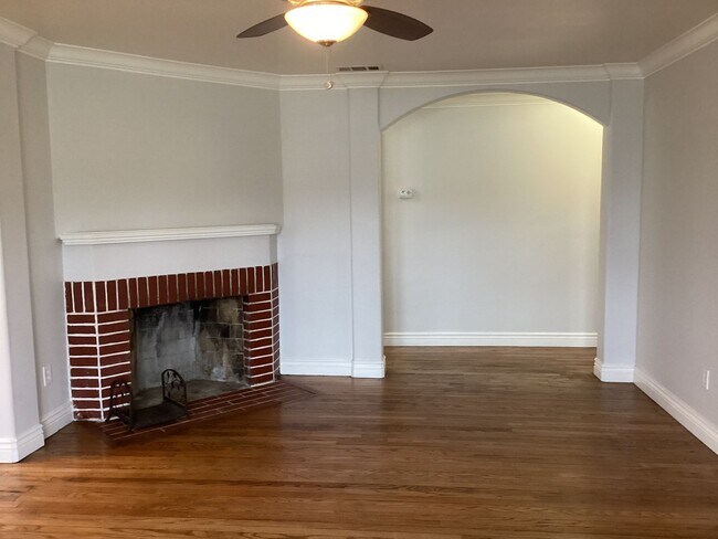 Beautiful five bedroom, five bathroom home... - House Rental in ...