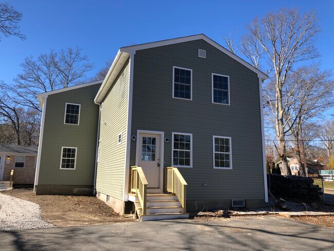 Apartments for Rent in Rhode Island | ForRent.com