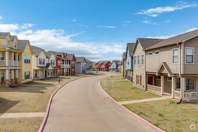Cottage Row Stillwater Apartments Off-Campus Housing, Stillwater, OK