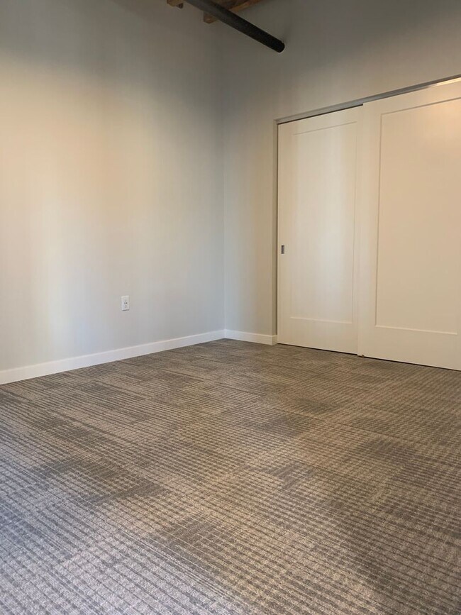 Timber Lofts MKE - Milwaukee, WI | ForRent.com