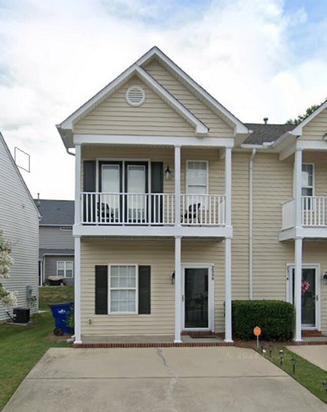 3 Bedroom Townhome - Townhome Rental in Raleigh NC | ForRent.com