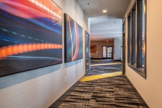 Foxridge Apartment Homes | Virginia Tech | Off-Campus Housing Search