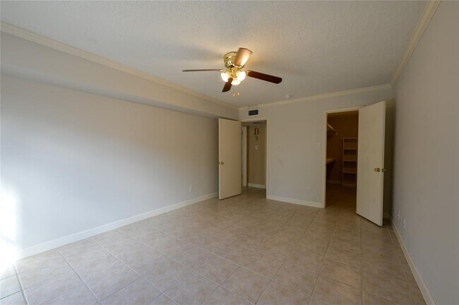 357 N Post Oak Ln Unit 217 - Condo for Rent in Houston, TX | ForRent.com