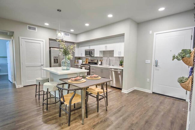 Array Vista Canyon Apartments For Rent in Santa Clarita, CA | ForRent.com