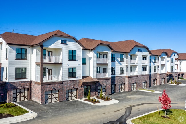 Meridian at View High Apartments For Rent in Lees Summit, MO | ForRent.com