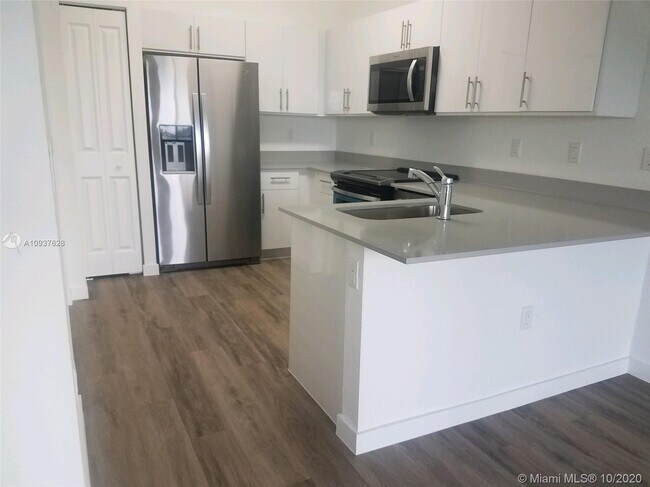 15650 SW 136th St Condo Unit 1-206 - Condo for Rent in Miami, FL ...