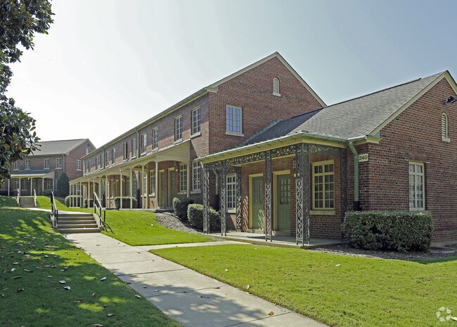 Uptown Square Apartments For Rent in Memphis, TN | ForRent.com