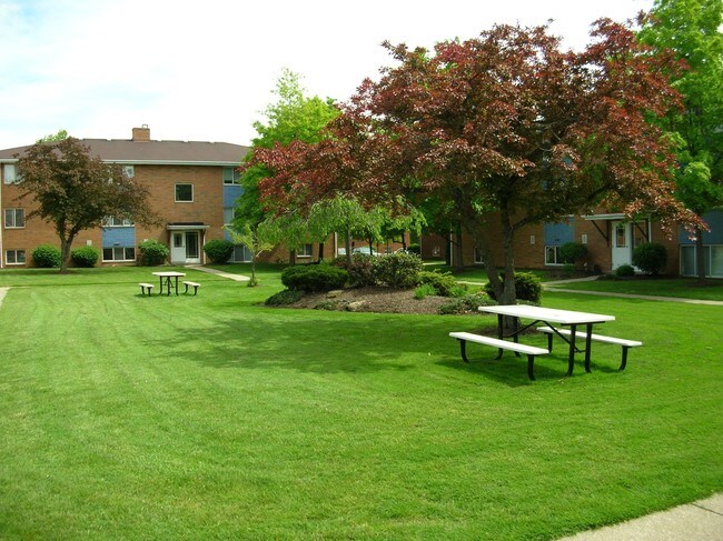 Midpark Village Apartments For Rent in Middleburg Heights, OH | ForRent.com