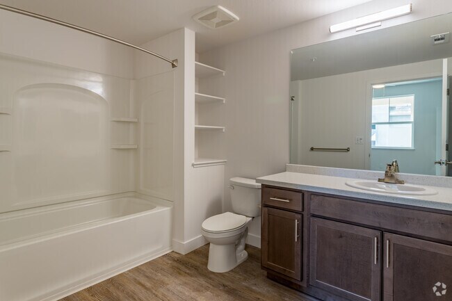 EATON RANCH APARTMENTS - Chico, CA | ForRent.com