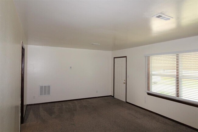 3406 Classen Blvd House - House Rental in Norman, OK | ForRent.com