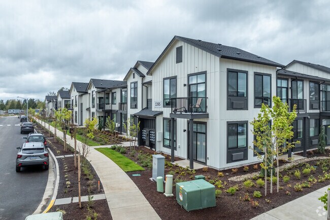 Farmstead Apartments - Eugene, OR | ForRent.com