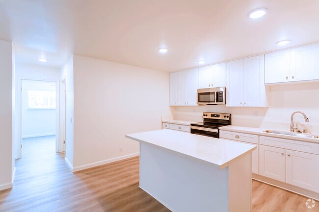 University of California, San Diego | Off-Campus Housing Search