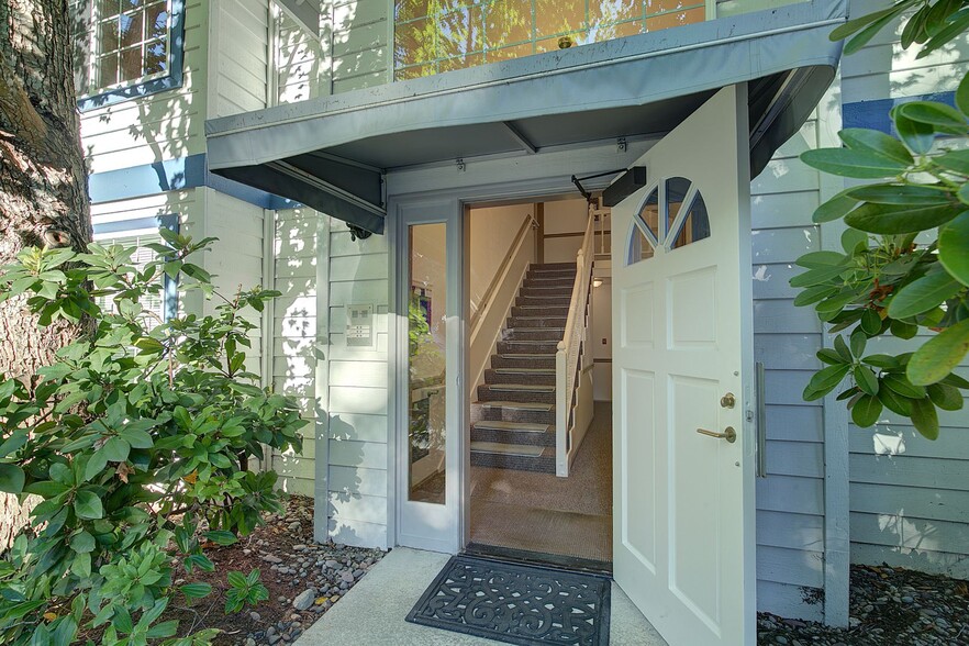 8653 Avondale Rd NE Unit C205 - Condo for Rent in Redmond, WA | ForRent.com
