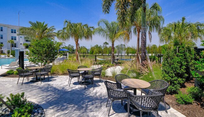 Altis Grand Lake Willis Apartments - Orlando, FL | ForRent.com