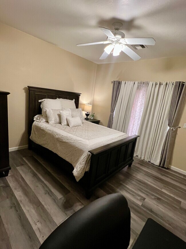 3731 E Mitchell Dr Casa Adosada- Townhome en Alquiler en Phoenix AZ ...