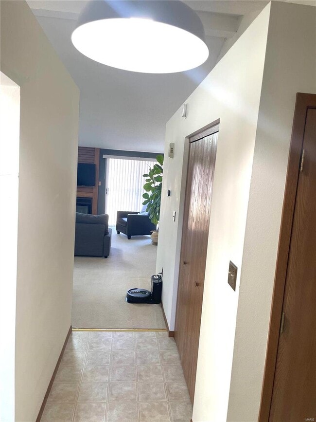1101 Woodgate Dr - Condo for Rent in O'Fallon, IL | ForRent.com