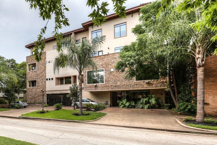 510 Lovett Blvd Unit 205 - Condo for Rent in Houston, TX | ForRent.com