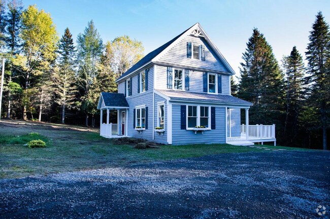 Houses for Rent in Maine (ME) - 97 Houses | ForRent.com