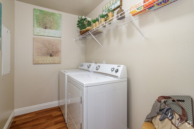 The Alexander at South Virginia Apartments For Rent in Reno, NV ...