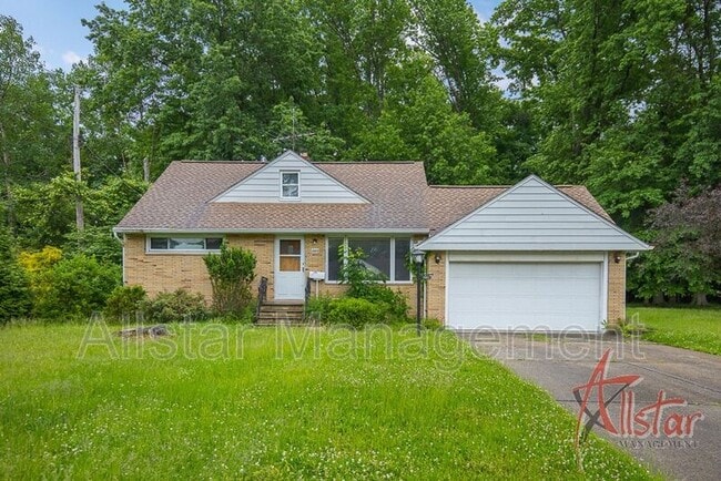 1883 Skyline Dr - House for Rent in Richmond Heights, OH | ForRent.com