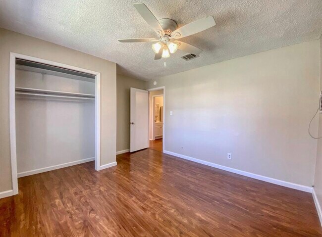2341 Reid Blvd Rental For Rent in Pearland, TX | ForRent.com
