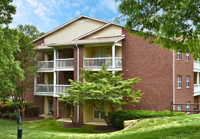 Cardinal Apartments - Greensboro, NC | ForRent.com
