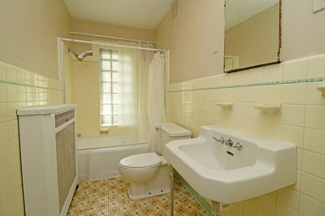 815 5th Ave S Off-Campus Housing, Saint Cloud, MN