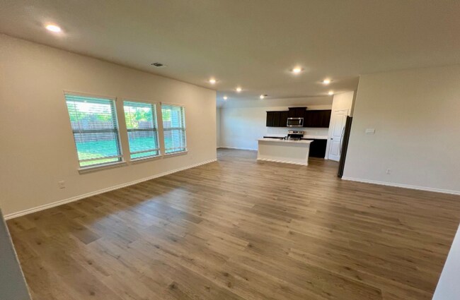 931 Buttercup Dr House - House Rental in Pilot Point, TX | ForRent.com