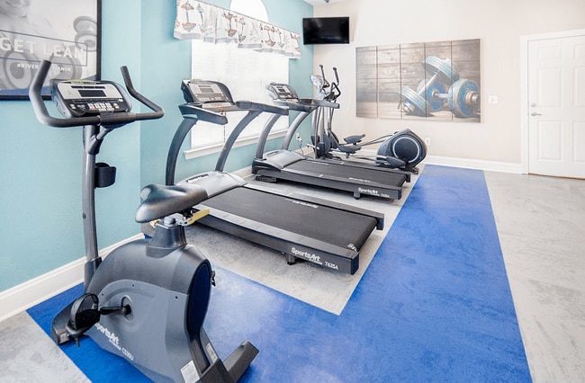 Riverside Manor Apartments - Townhomes for Rent - Fredericksburg, VA ...