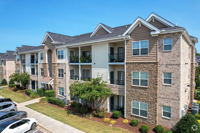 Arbors at Fort Mill Apartments - Fort Mill, SC | ForRent.com