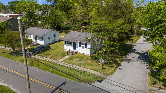 302 B St Rental - House Rental in Bridgeton, NC | ForRent.com