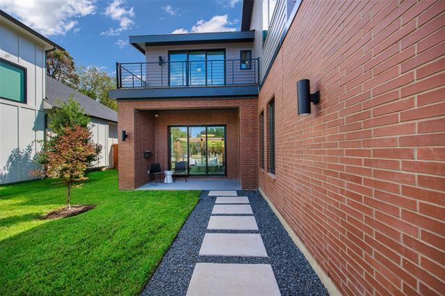 7518 Roper St - House Rental in Dallas, TX | ForRent.com