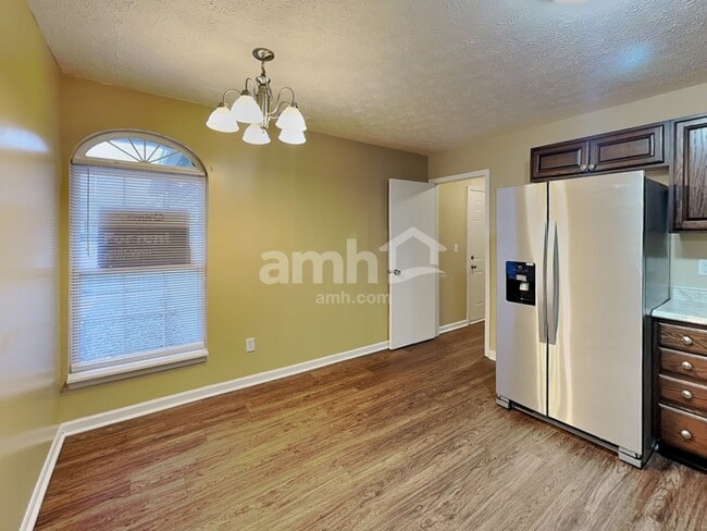 2040 Theodore Dr Off-Campus Housing, Indianapolis, IN