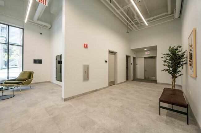 University of Illinois at Chicago | Off-Campus Housing Search