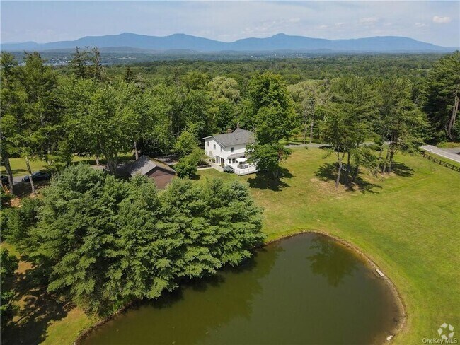 Houses for Rent near 12432, Glasco, NY - 7 Houses | ForRent.com