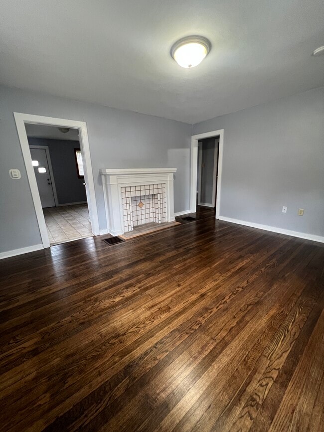 720 Cranberry St Off-Campus Housing, Erie, PA