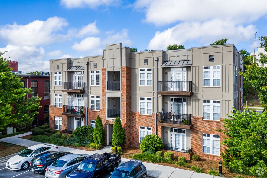 Alpha Mill | Charlotte, NC | Starting at $1,197 | ForRent.com