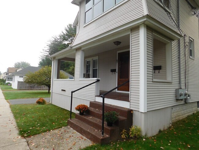 67-69-69 Angeline St Unit 2 - West Springfield, MA | ForRent.com
